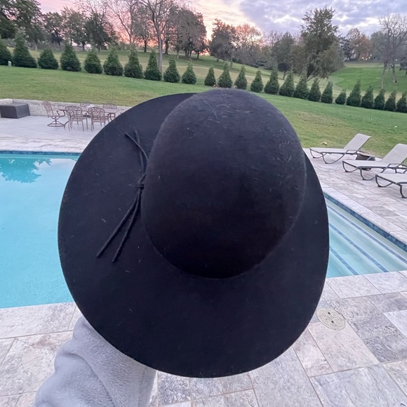 Lack Of Color | Accessories | Lack Of Color Black 0 Australian Wool ...